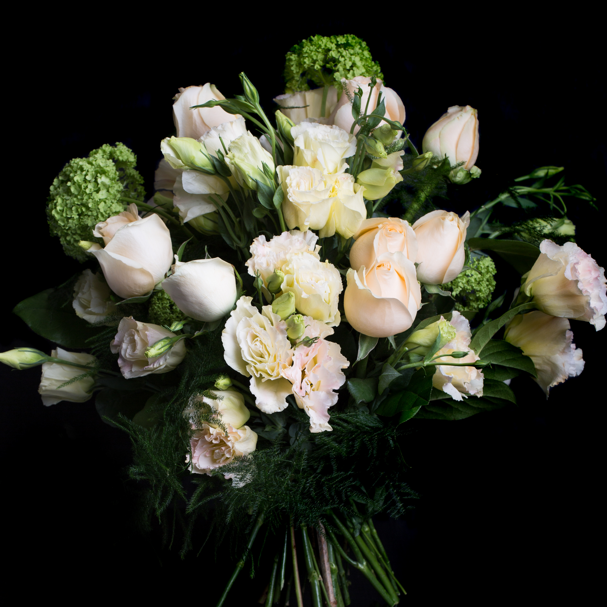 Champagne Flower Bouquet | The Mandarin Flower Shop by Mandarin ...